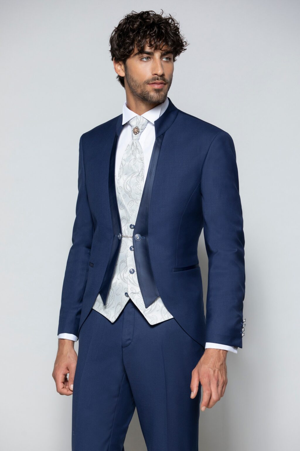 Novios 2025 - Trebol Moda