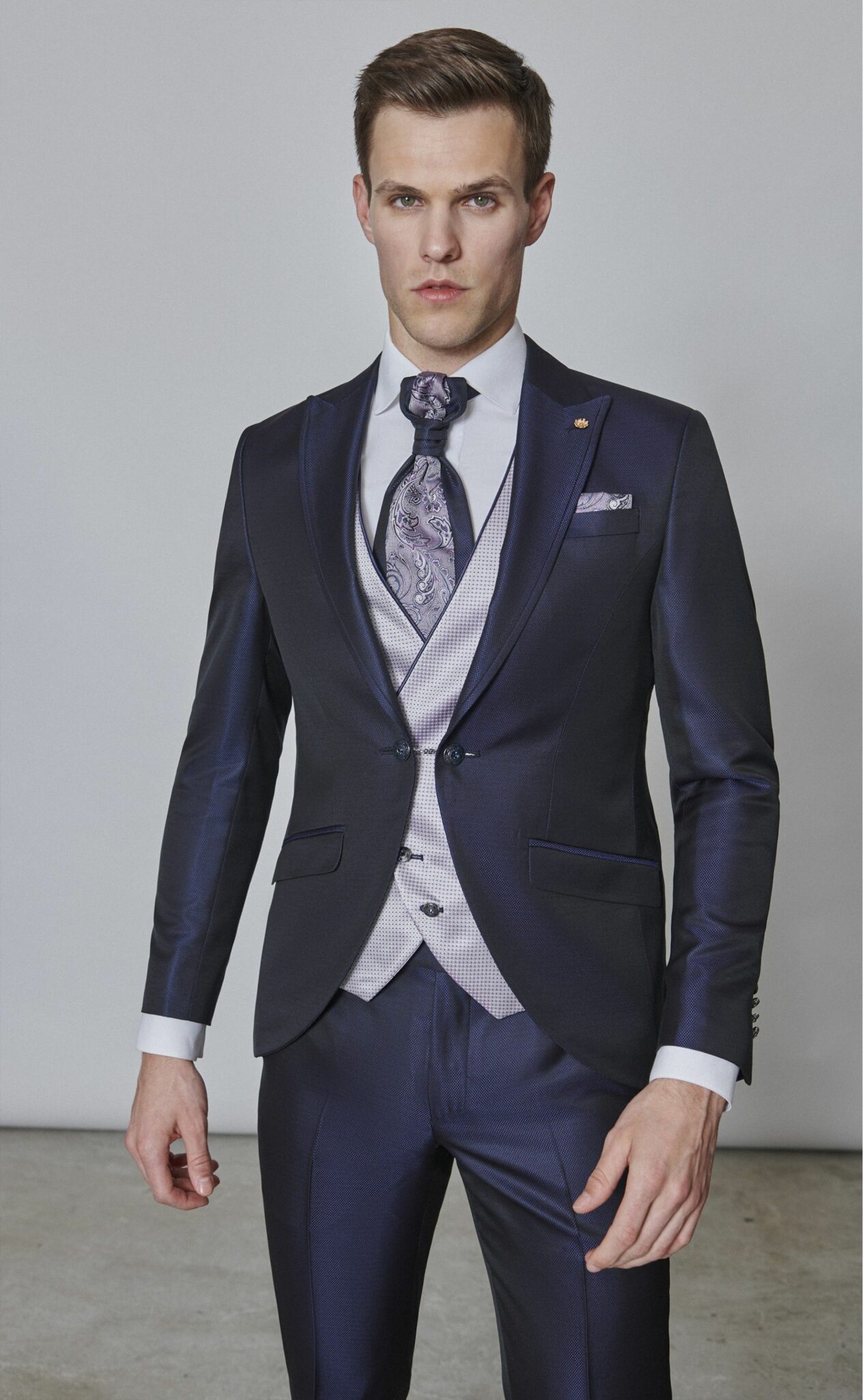 Novios 2025 - Trebol Moda